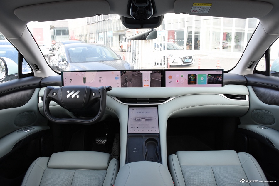 【智己汽车2023款智己LS6 Max标准版】报价_参数_图片 – 新浪汽车